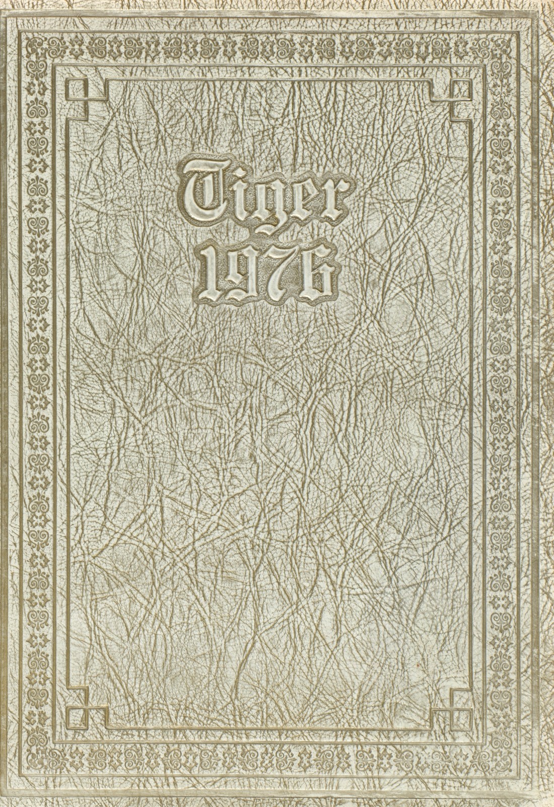 1976 yearbook from Clewiston High School from Clewiston, Florida for sale
